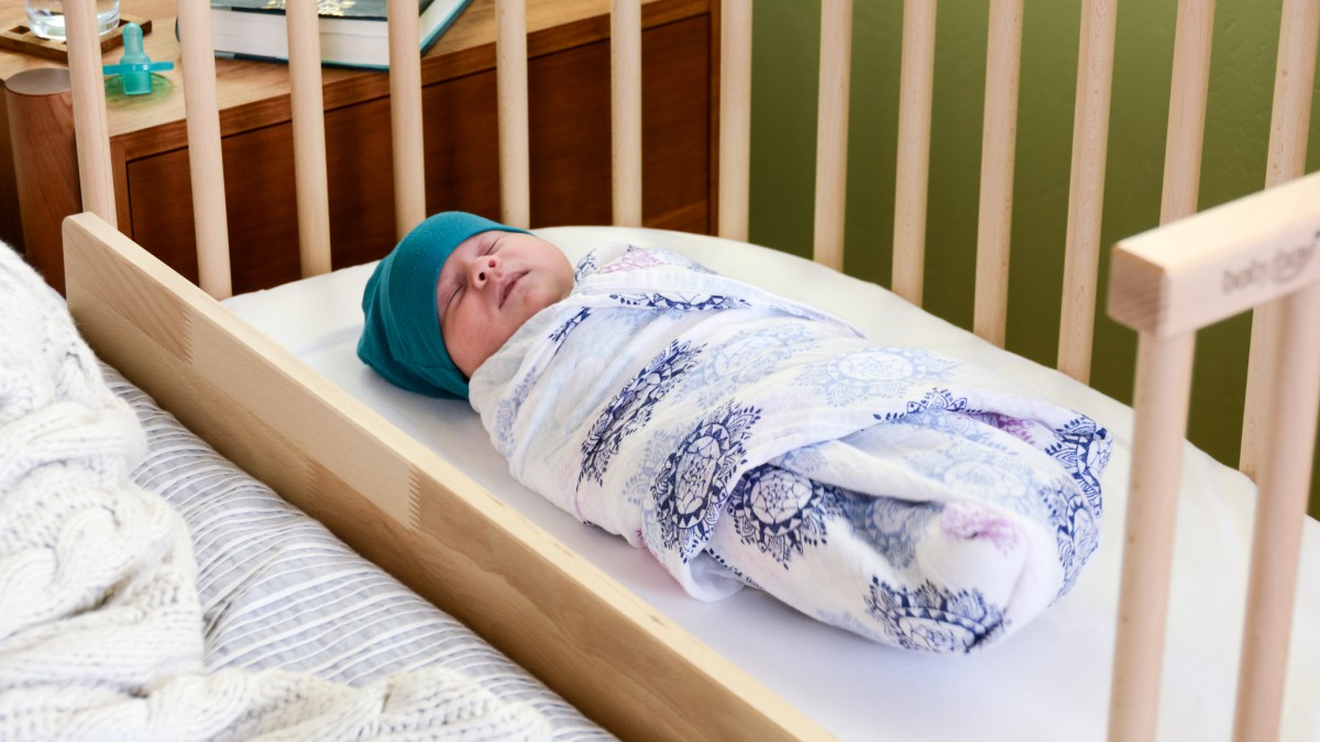 babybay Bedside Sleeper Review | Tested & Rated